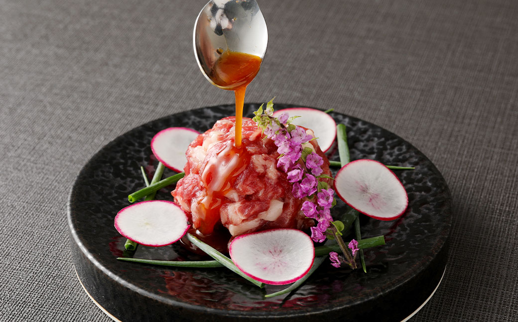 【2ヶ月毎6回定期便】鮮馬刺し 霜降り カルビユッケ 計約1680g - 熊本県高森町｜ふるさとチョイス - ふるさと納税サイト